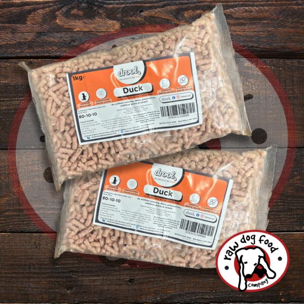 Drool Raw Free Flow Mixed Box 8 x 1kg Bags Different Flavours 80-10-10